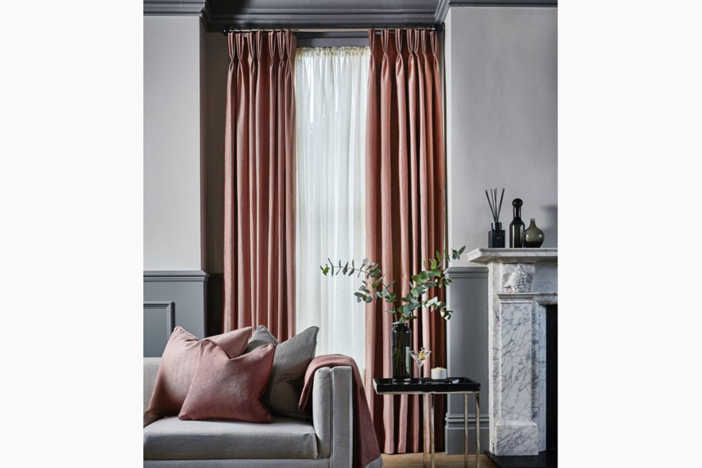 PERDELE, DRAPERII SI SISTEME PRINDERE - Punct design